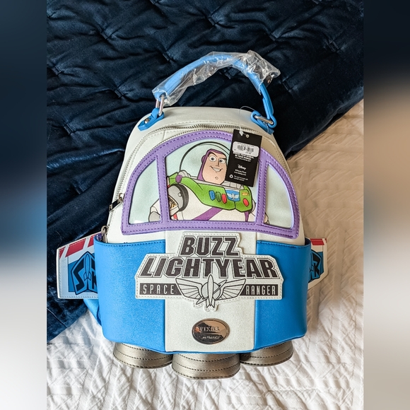 Disney | Accessories | Nwt Pixar Our Universe Buzz Lightyear Backpack ...